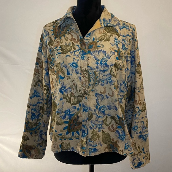 Tops | Ib Diffusion Floral Print Buttonup | Poshmark